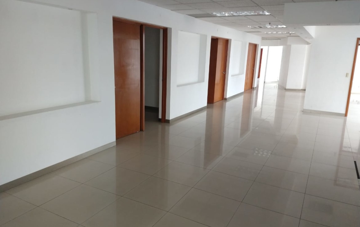 Torre Jade – Perisur – Phillip Johnson