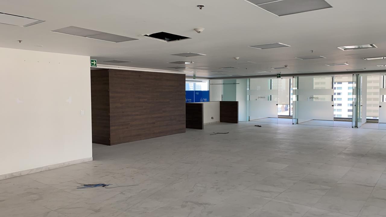 Capital Reforma – Phillip Johnson