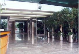 Torre Jade – Perisur – Phillip Johnson