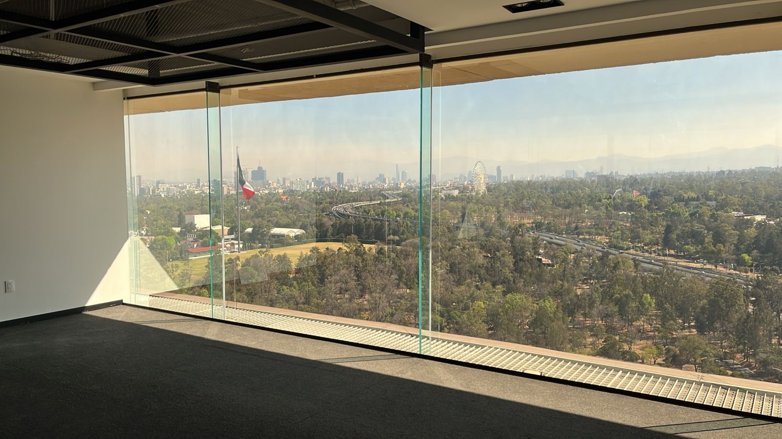 Torre Omega – Phillip Johnson