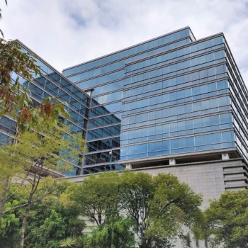 Torre Altiva – Phillip Johnson