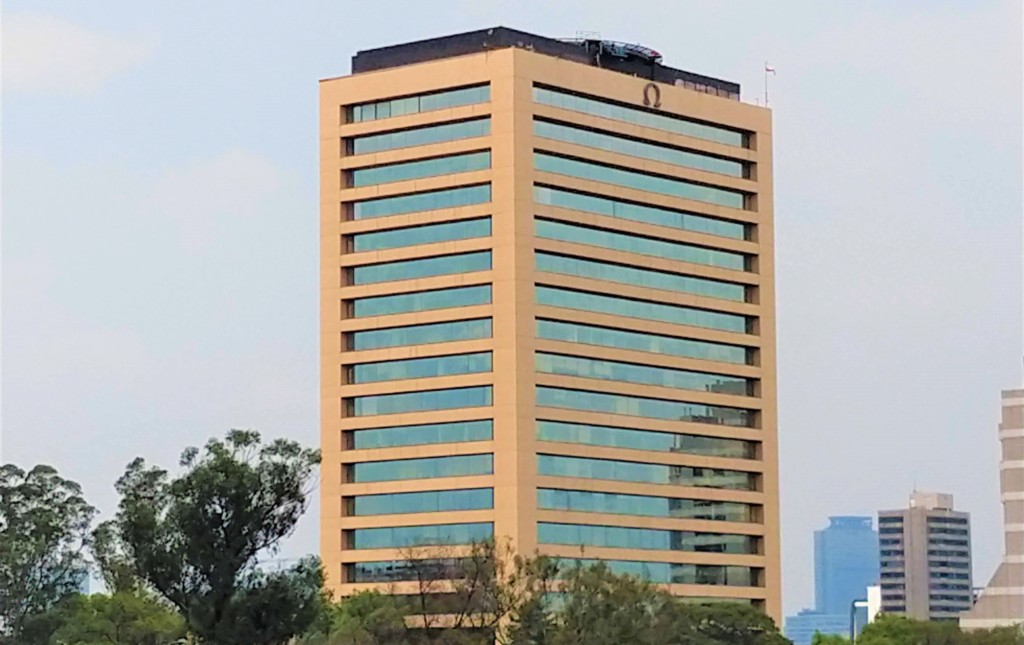Torre Omega – Phillip Johnson
