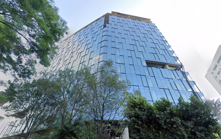 Torre Omega – Phillip Johnson